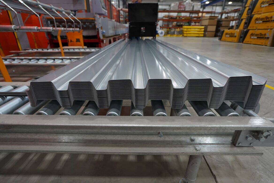 Metal Decking Supplier in Northern Indiana • Structural Deck